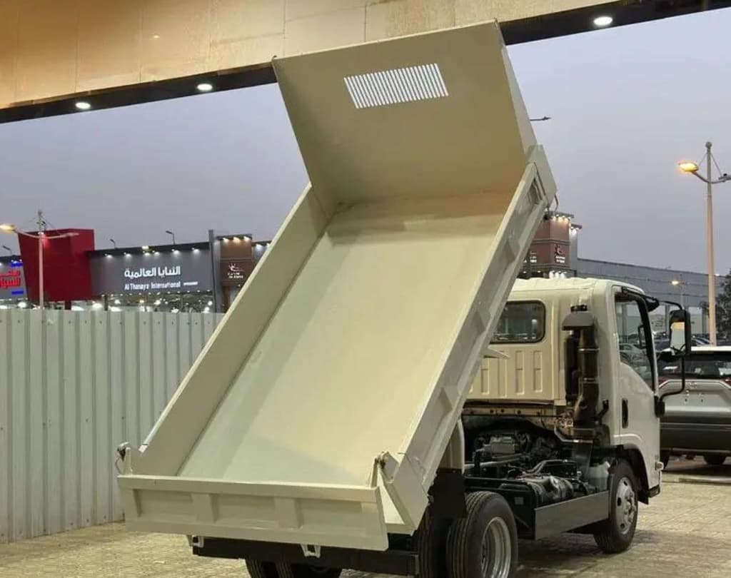 Isuzu Dyna Tipper 3 Ton 2025 – Powerful Performance &... | Alromaih ...